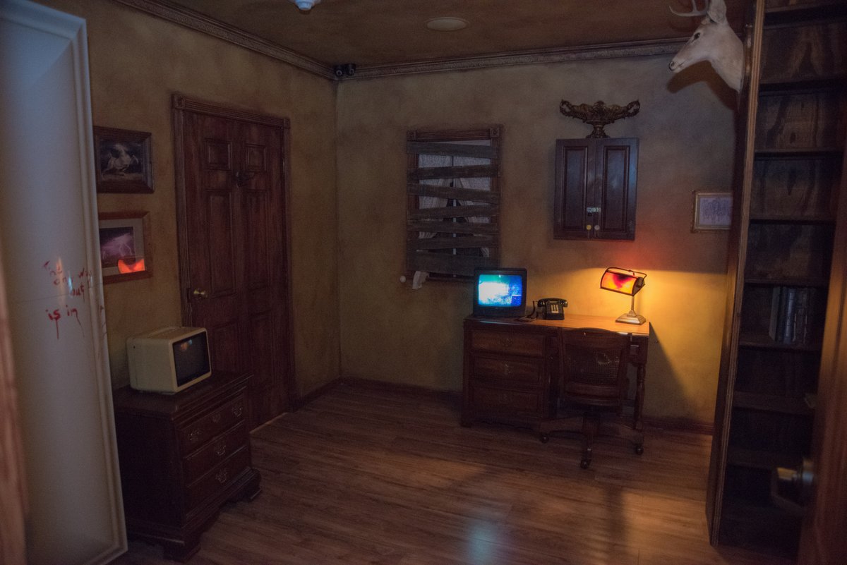 What Is An Escape Room Experience? - THE BASEMENT Escape Room Blog